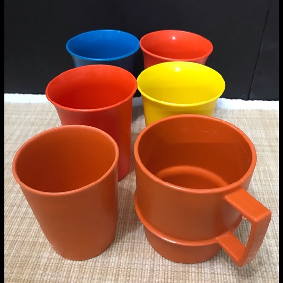 Tupperware | Dining | Vintage 7s Tupperware Kids Cups | Poshmark